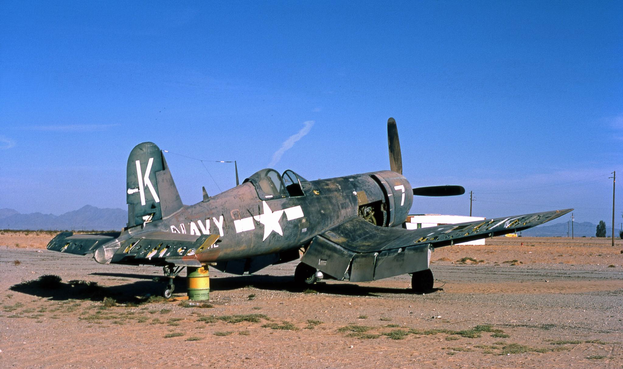 F4U-4 Corsair NAS Olathe: The Last Fortress of the Bent-Wing Legends - Gmodel Art