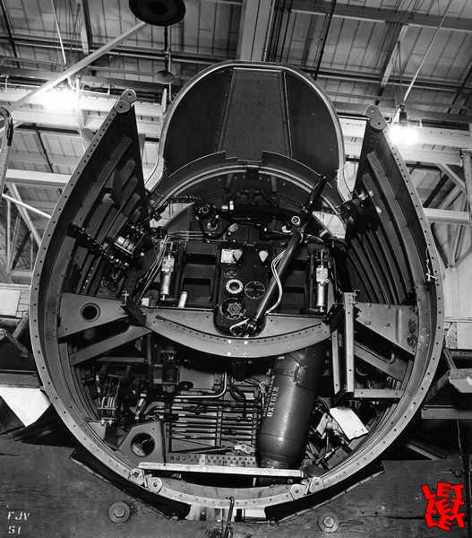 F2G-1 Super Corsair factory Goodyear - Gmodel Art